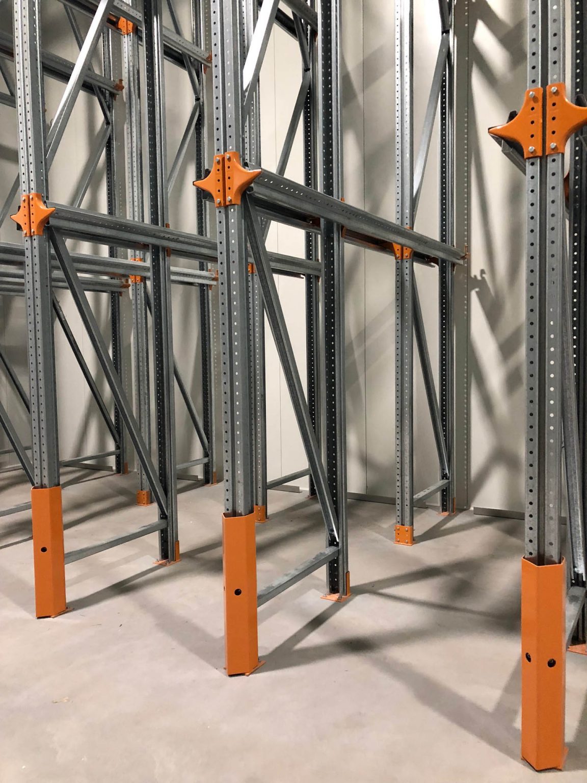 Efficient Drive-In Pallet Racks Designed For Sydney