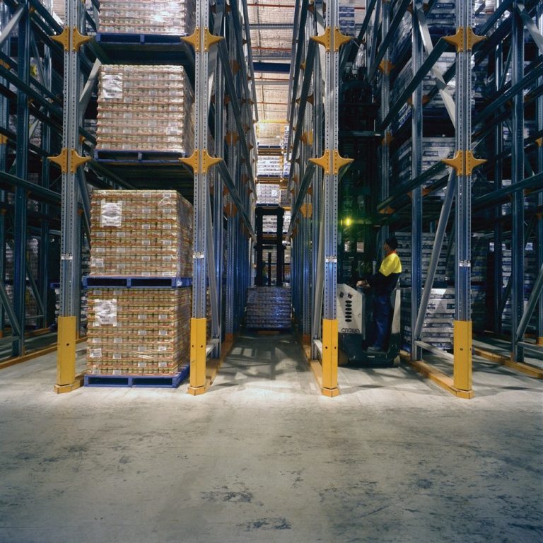Efficient Drive-In Pallet Racks Designed For Sydney